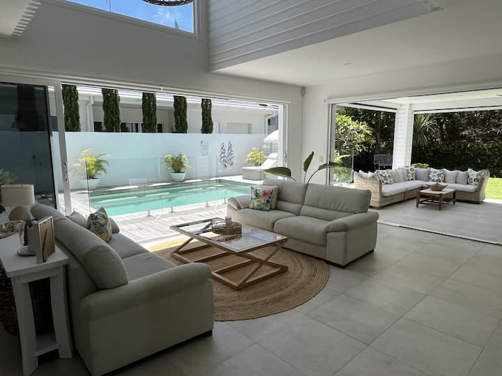Beachfront Luxury House At Salt - Kingscliff