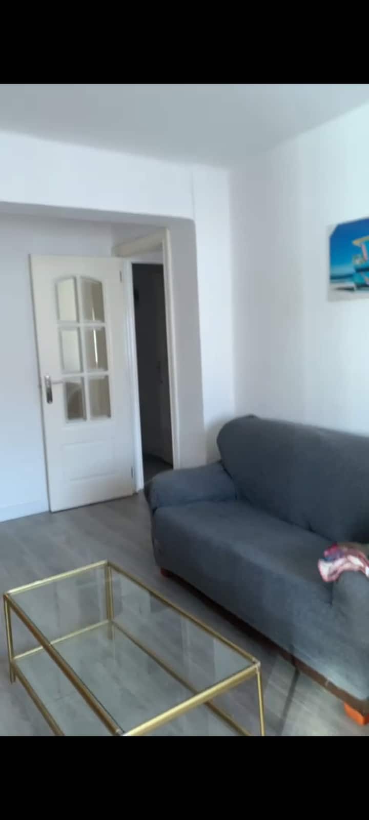 Apartamento En Valencia, Recien Reformado.
Metro. - Torrent