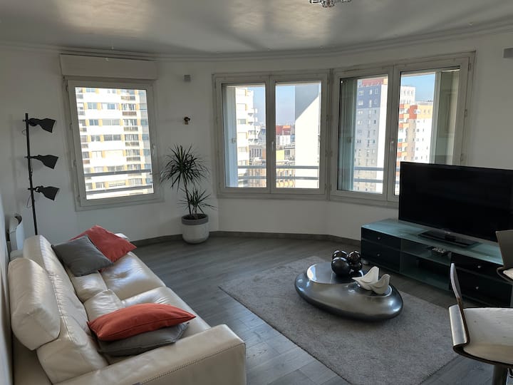 Appartement Vue Tour Eiffel - Suresnes