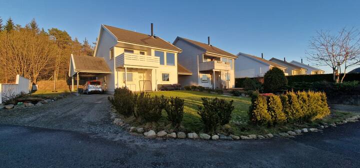 Kjedet Enebolig I Lysefjorden - Bergen