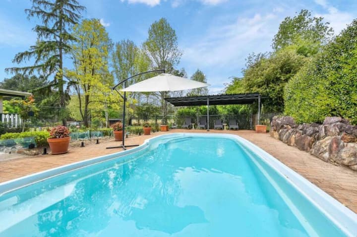 Retreat In Valley & Getaway Holiday Country House - 헌터 리젼