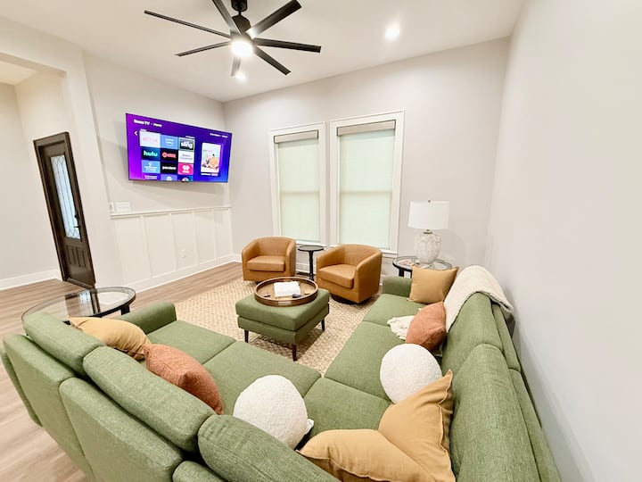 Georgetown Luxury Cottage - Xenia At Rucker Avenue - Georgetown, KY