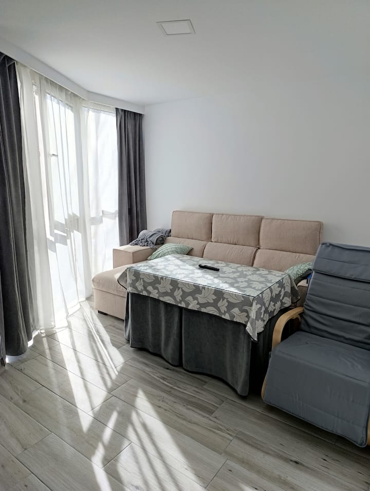 Edificio Europa.
Zona Media. - Sierra Nevada