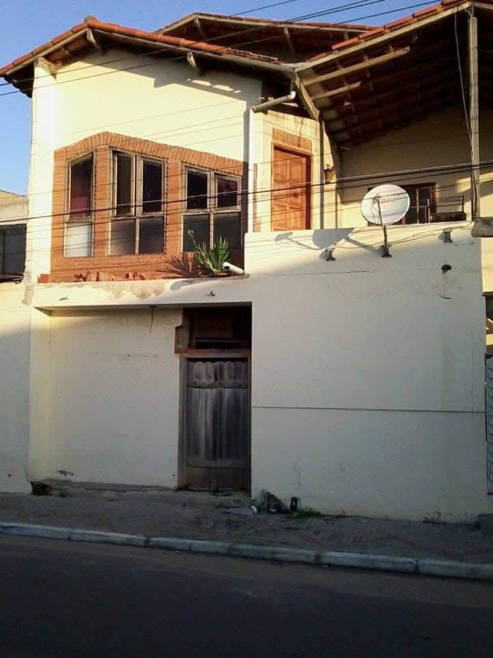 House Between Praia Dos Anjos And Praia Grande - Arraial do Cabo