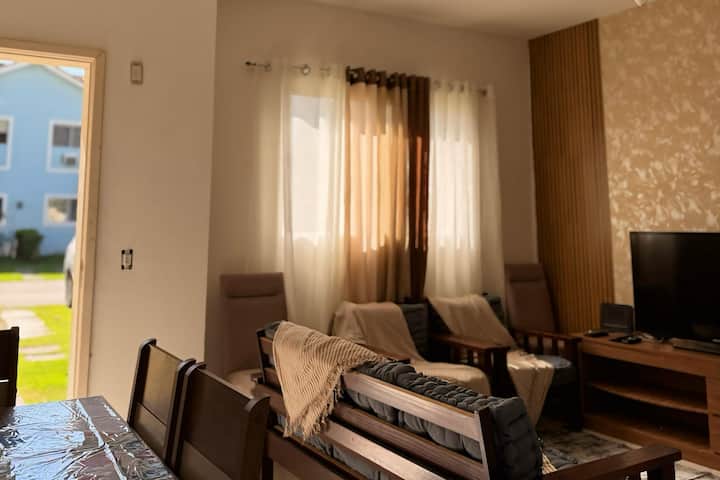 Casa Em Condomínio Com Clube - Mangaratiba