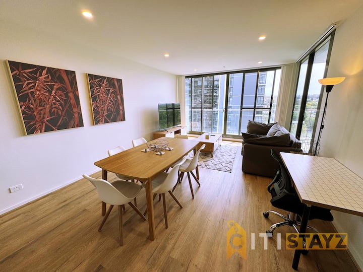 Pretty In Phillip - 2bd 2bth Apt - Queanbeyan