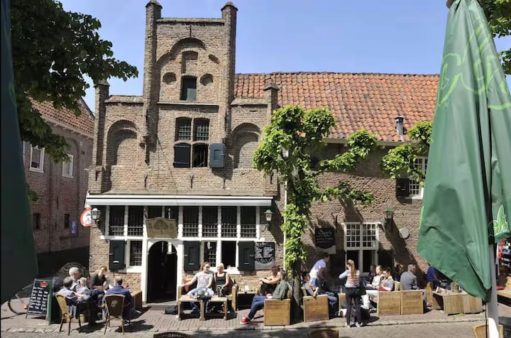 Unieke Slaapplek In Eeuwenoude Centrum Amersfoort. - 아메르스포르트