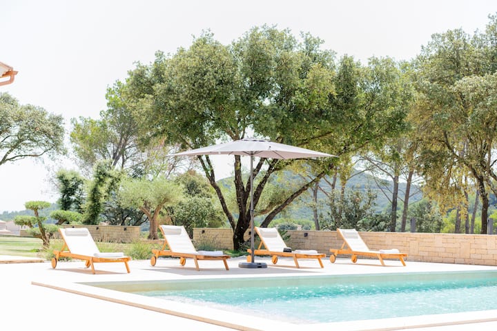 Villa Cloriane - Piscine Et Vue Sur Les Alpilles - Beaucaire