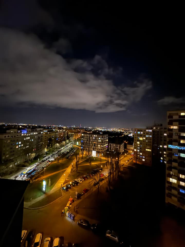 Modern Flat With View / Garage / By Metro Strizkov - Prague