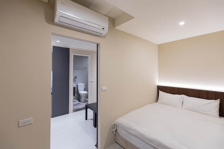 *近逢甲夜市 雙臥室四人房* - 台中市