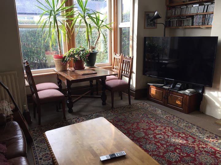 Spacious Edwardian House (Leeds) - Leeds