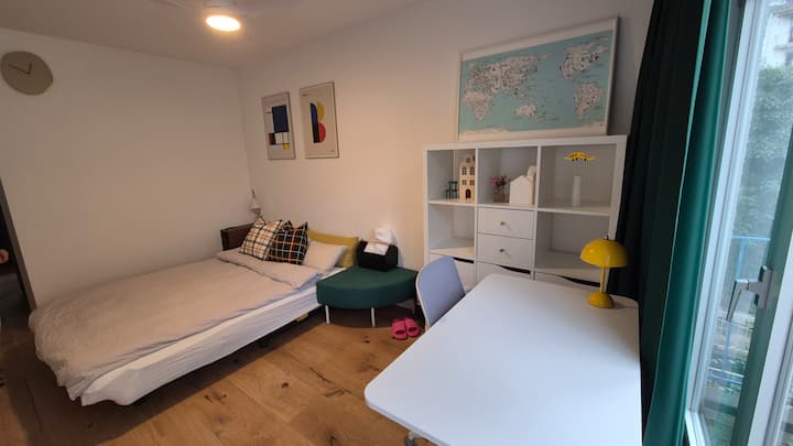 Cologne Messe Deutz Modern Suite - Cologne