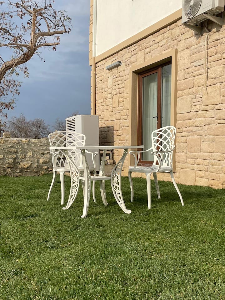 Mercan Oda - Eceabat