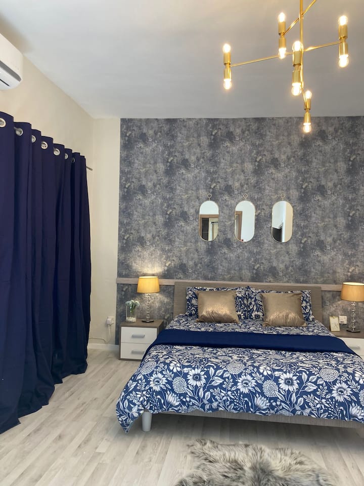 The Sails Apartment, Balluta Bay, St Julians - Malta