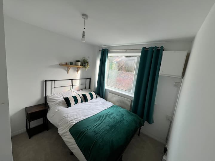 Double Room - Redhill
