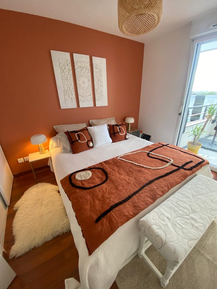 Bordeaux Bastide Au Pied Du Tram (Parking Privé) - Floirac