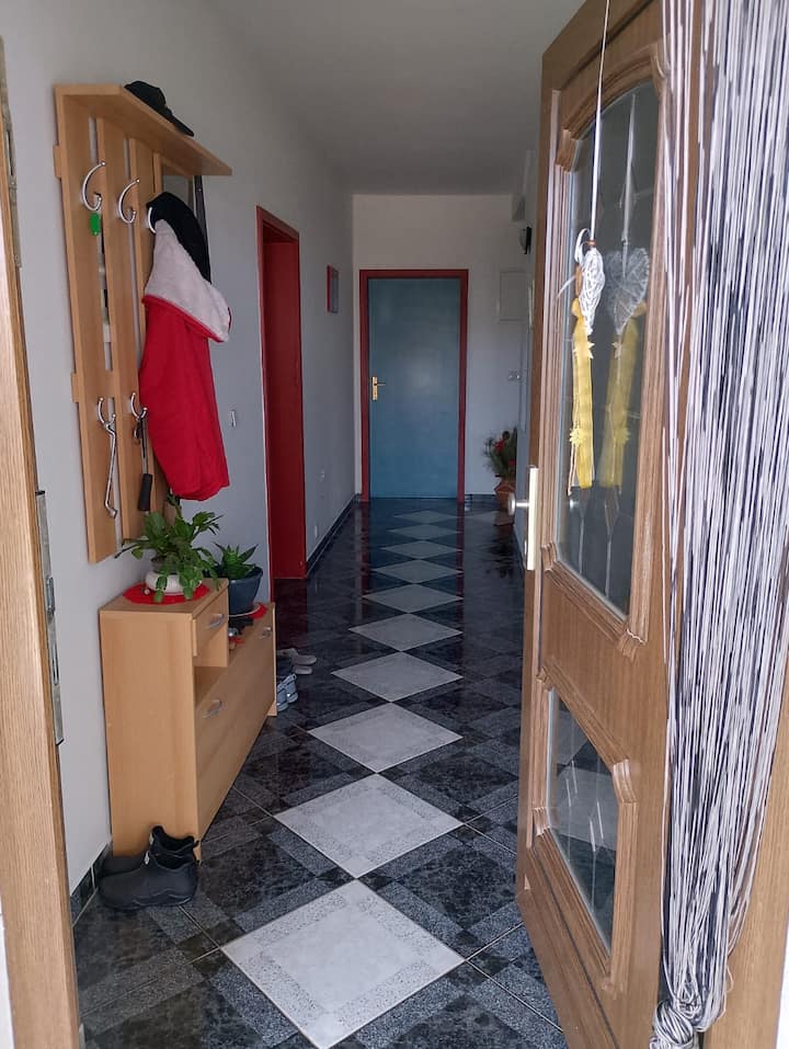 Summer House With Terrace, 120sqm - Vir