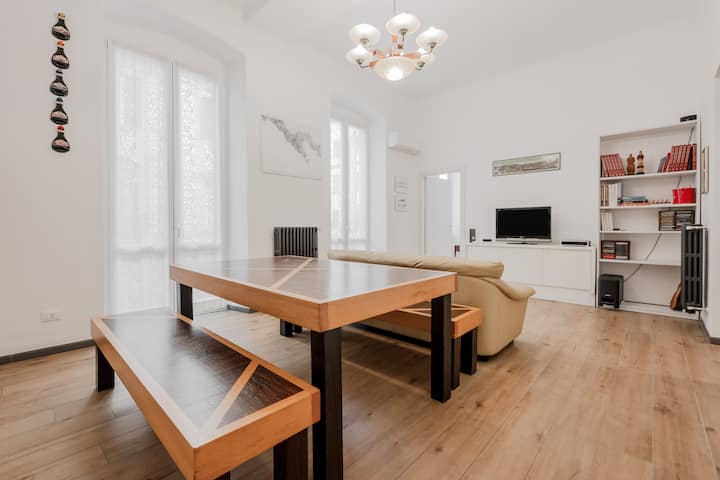 Guesthost - Ca' Toa - Cavour Apartment La Spezia - La Spezia