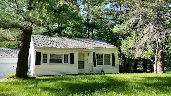 The Pentwater House
- 2 Bedroom Home - Pentwater, MI