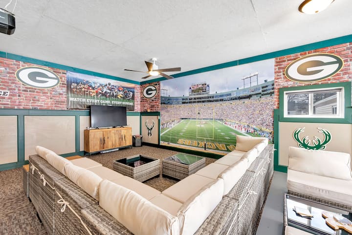 Lambeau Lodge - Green Bay, WI
