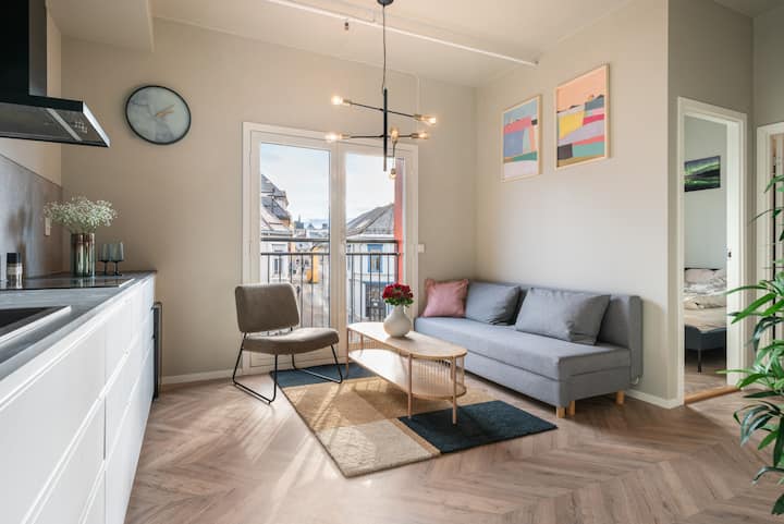 3f - In The Heart Of Trondheim - Trondheim
