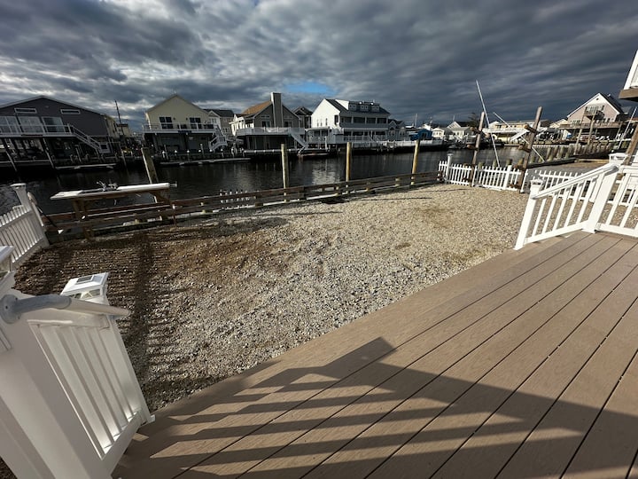 Bayside Bungalow! 2 Boat Docks, Lagoon Front - 長灘島