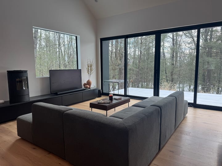 Modern Cabin Retreat In The Woods | Near Woodstock - Woodstock, NY
