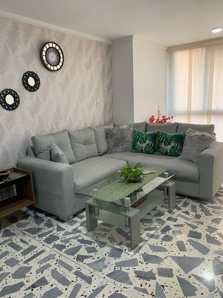 Apartamento Amplio Y Cómodo - Barranquilla