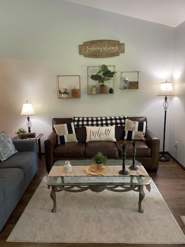 Townhouse Getaway - 뉴 베른
