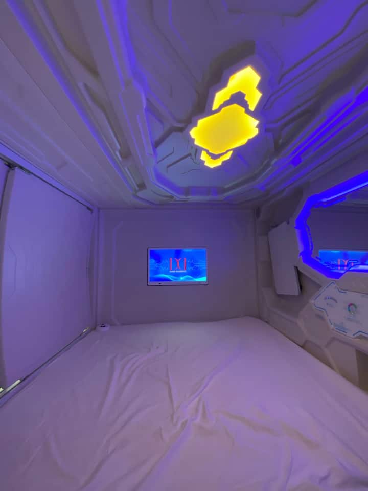Capsule Room A - Cebu City