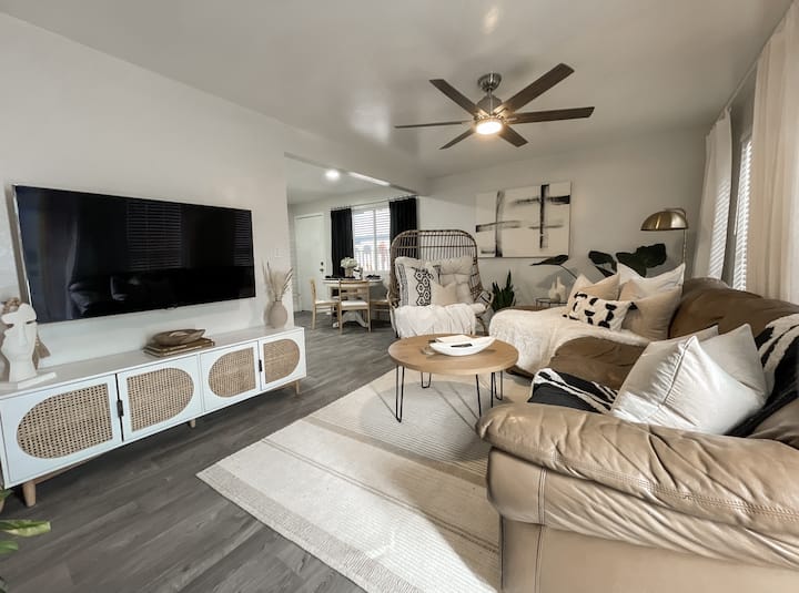 Cozy Apartment In Tempe - 坦佩