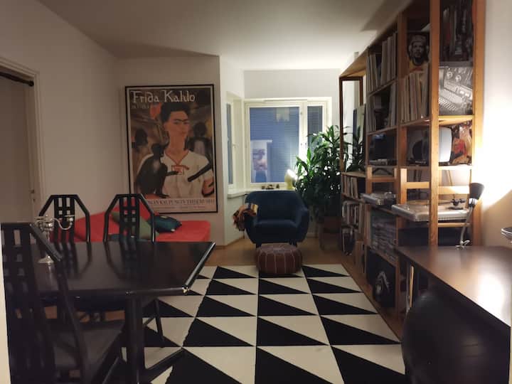 Convenient City Apartment 44m2  / Centre 10mins - Helsinki
