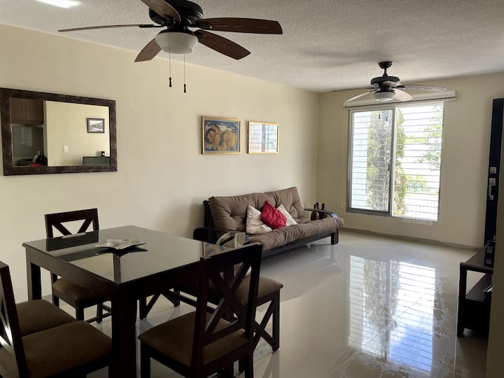 Merida C/ Confort, 
2 Hab, 3 Camas. Paseo Montejo - Merida