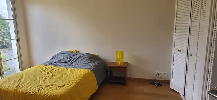 Chambre Au Calme Chez L’habitant - La Brède