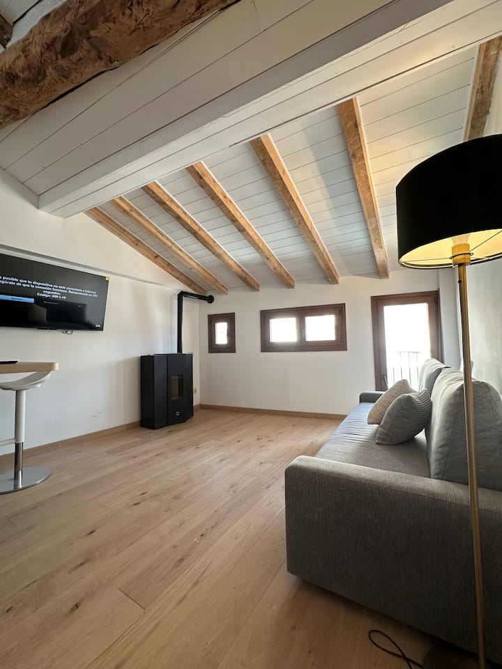 Duplex Reformado En Puigcerda - Puigcerdà