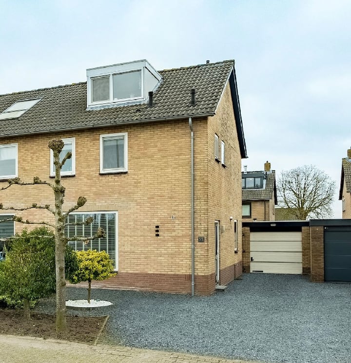 Grote 2 Onder 1 Kap Woning - Nieuwegein