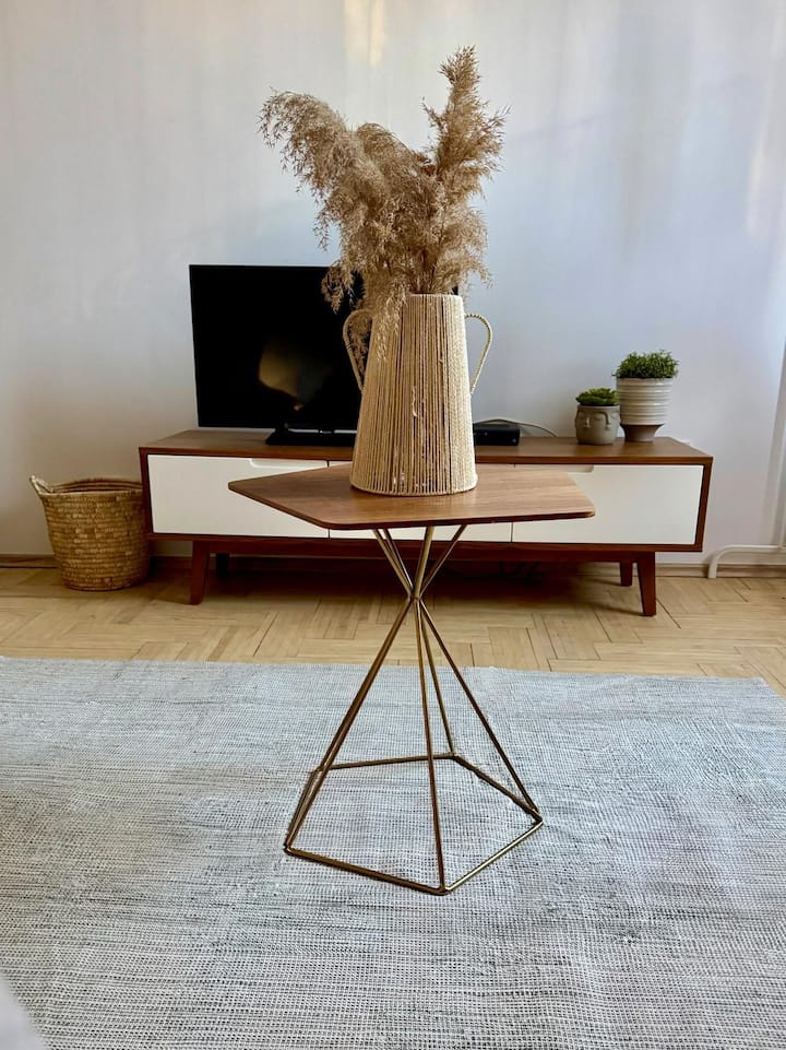 Cute Condo In Downtown - Budapest
