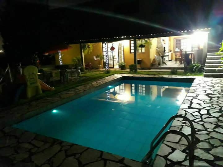 Chácara Bem Estruturada - Embu das Artes