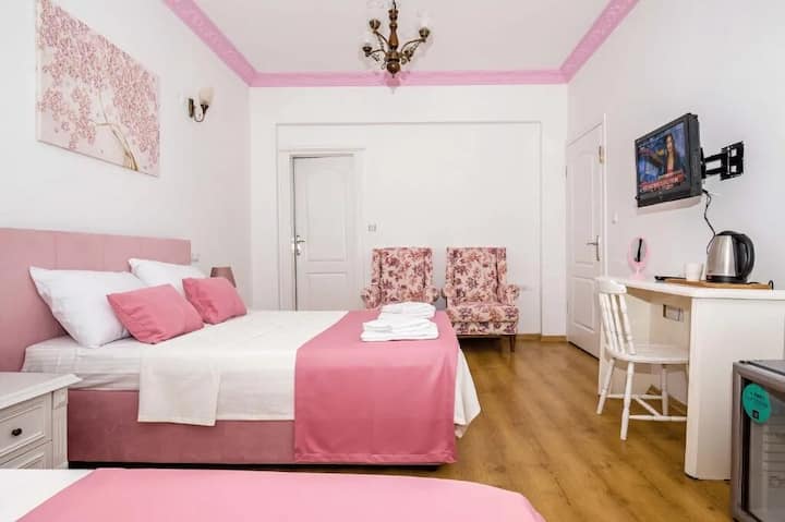 Merve Butik Otel     Pink  Triple Room - Didim