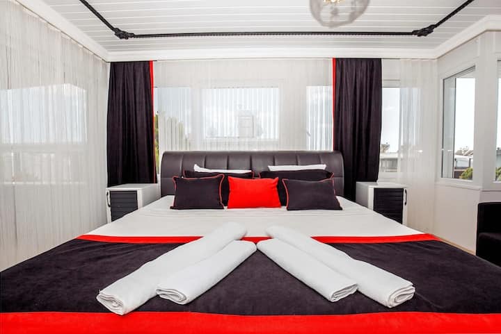 Merve Butik Otel   Black    Room - Didim