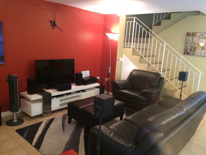 Idyllic Port Of Spain Townhouse - Port of Spain