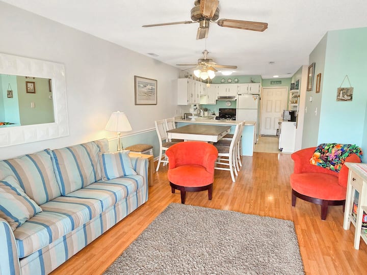 Lighthouse View - Fenwick Island, DE