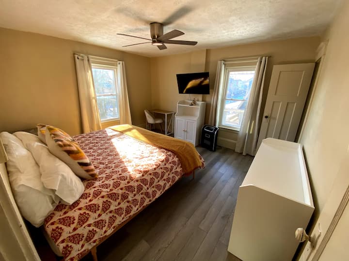 Home Away From Home - Cuyahoga Falls, OH