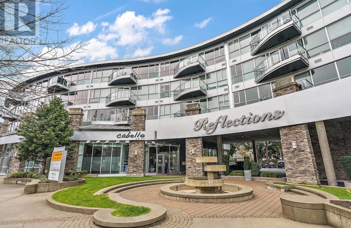1 Bed, 1 Bath Downtown Langford. - Langford