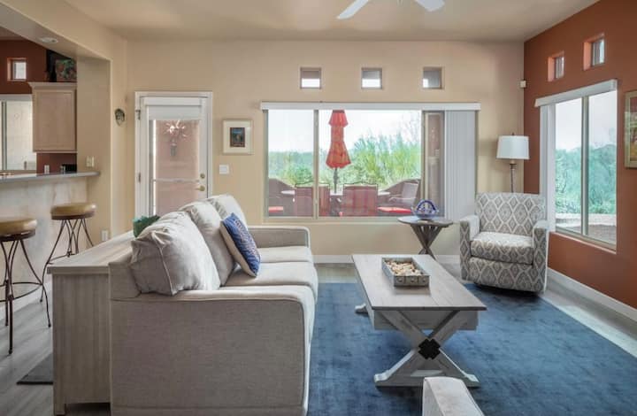 Cozy Desert Nest - Oro Valley, AZ