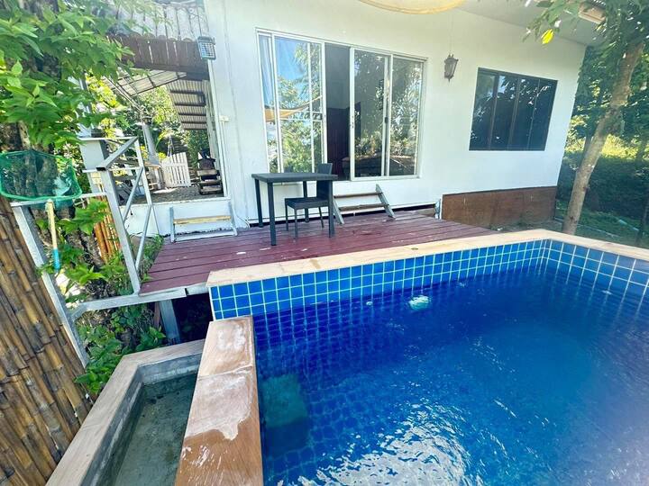 Breezy Chill Villa With Pool - Mae Taeng