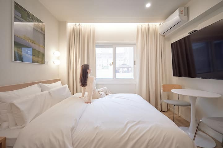 [메종 드 센텀 부산점]Standard #아늑함 #청결함 #합리적 #깔끔한 구성 #어메니티 - Busan