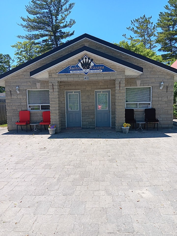 Whole Building Suites Of Wasaga2 - Wasaga Beach