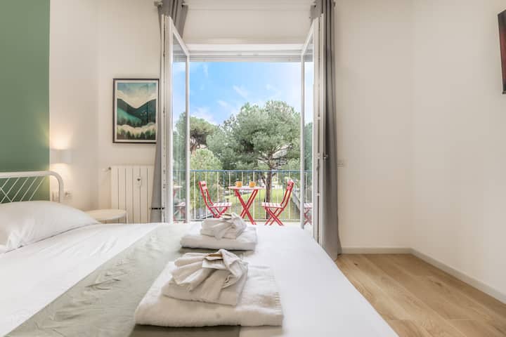 Grande Appartamento Elegante Vicino Metro Station - Rom