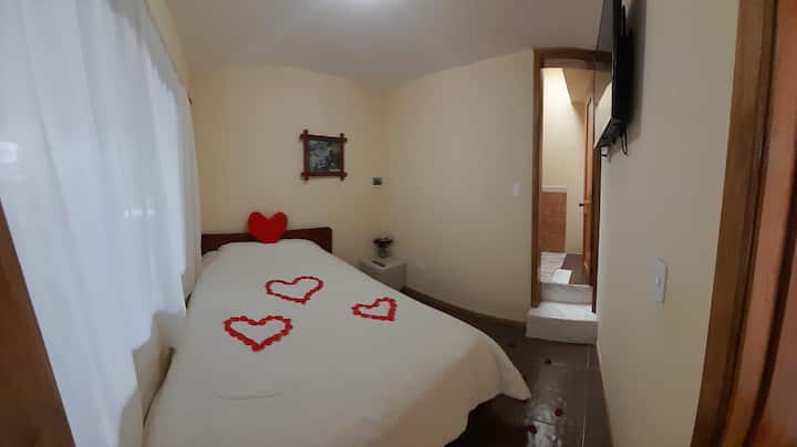 Los Olivos: Edén En Cayambe - Cayambe